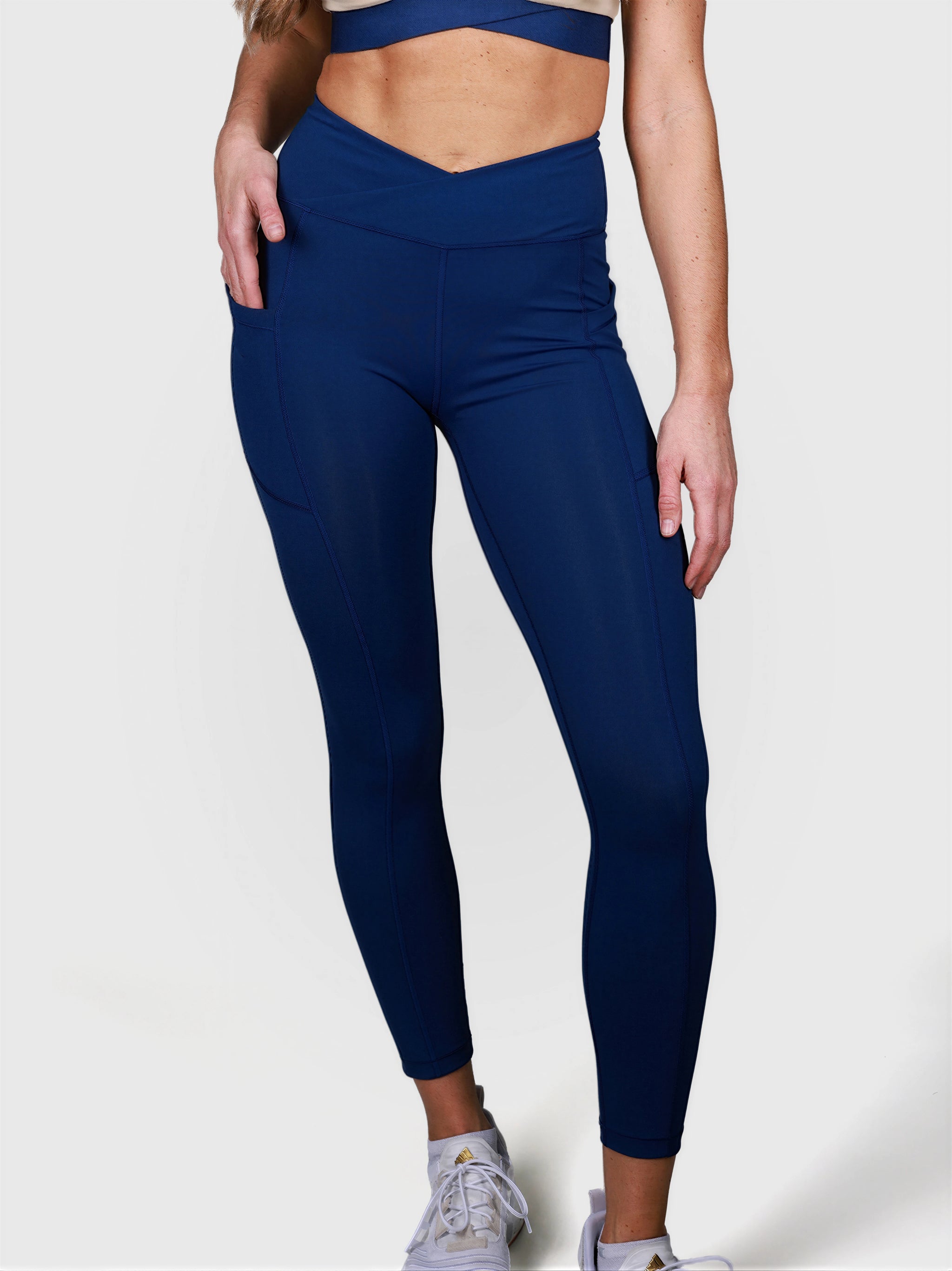 V Cross Over Leggings